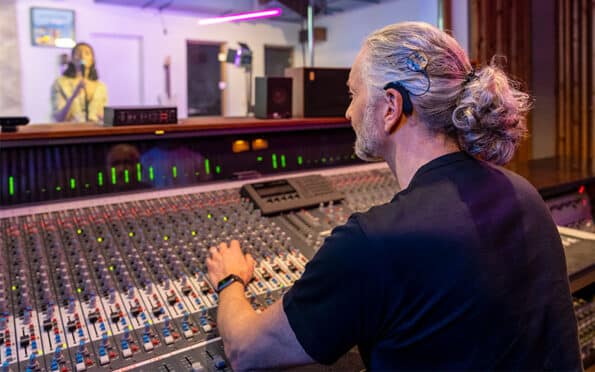 Music & Sound Quality With MED-EL Cochlear Implants, Part 1 - MED-EL ...